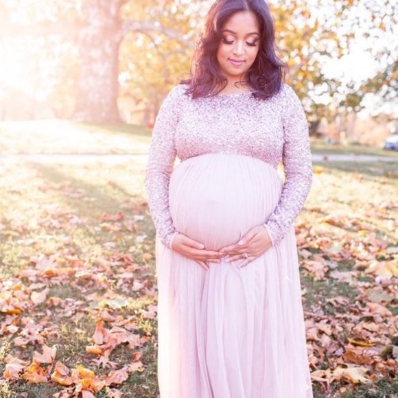 Best in Maternity Wear Posh Party on Poshmark